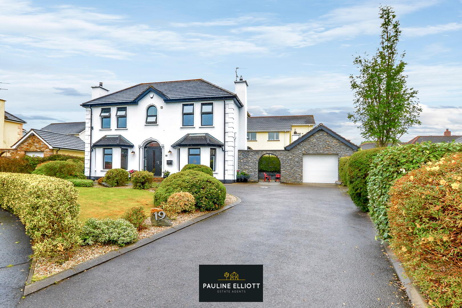19 Waterstone Park Waterside, Derry